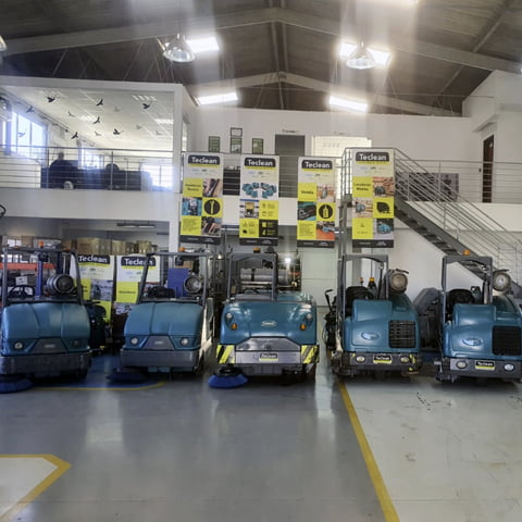 Conheça a Teclean - Empresa de Máquinas de Limpeza Alfa Tennant
